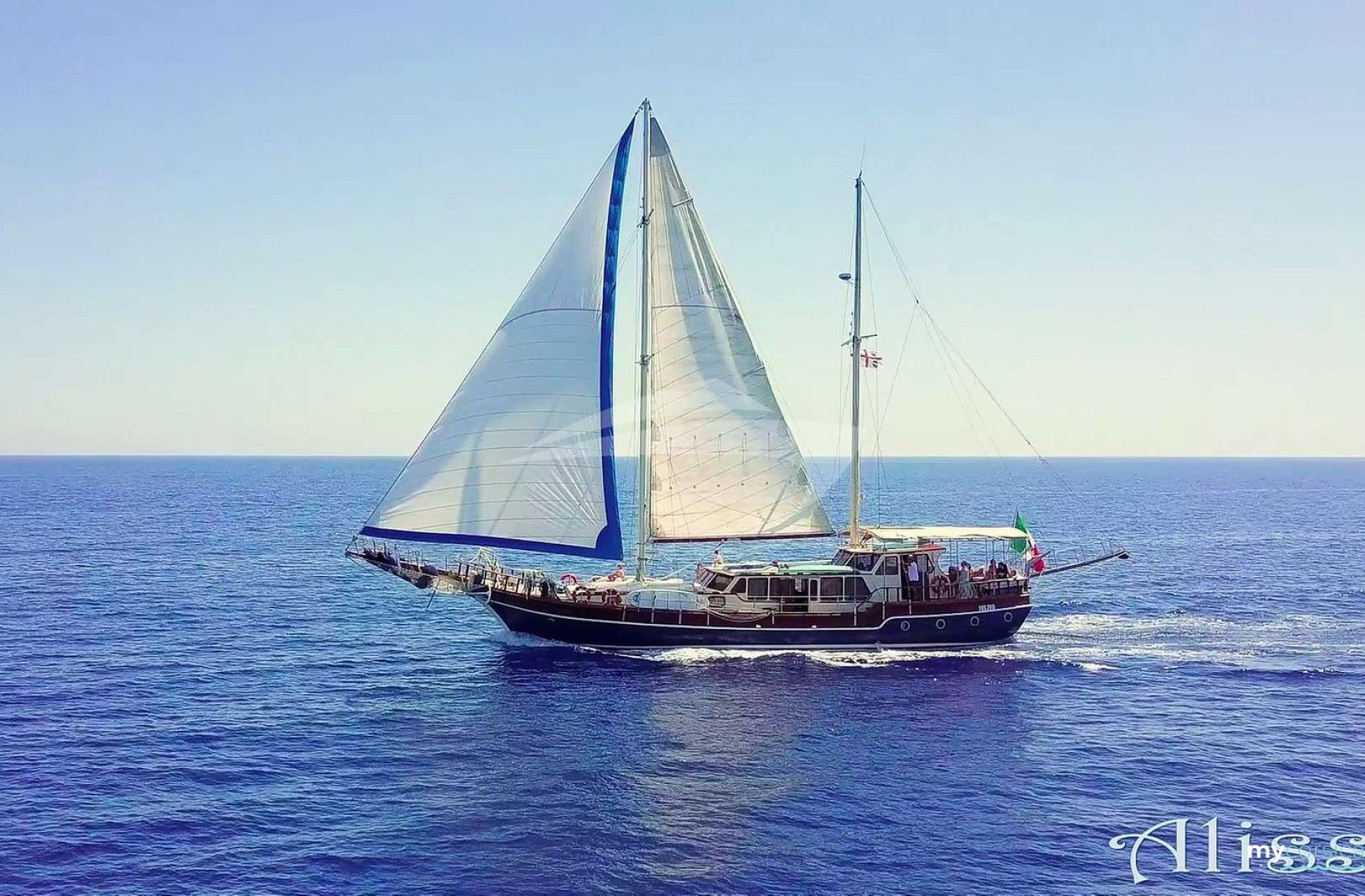 ALISSA - Corsica Yacht Charters